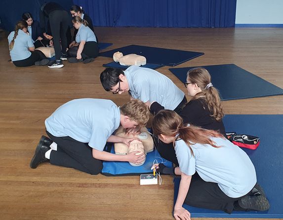 Year 9 First Aid “Confidence to Care” - News - Attleborough Academy